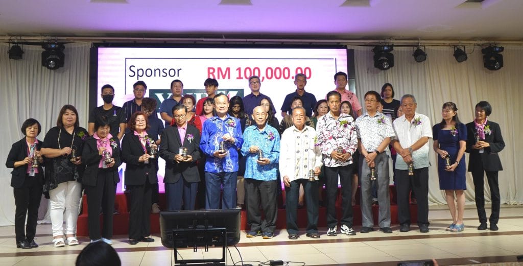 Majlis Makan Malam dan Sumbangan Derma Kepada Manjung Palliative Care ... Majlis Makan Malam dan Sumbangan Derma Kepada Manjung Palliative Care ...